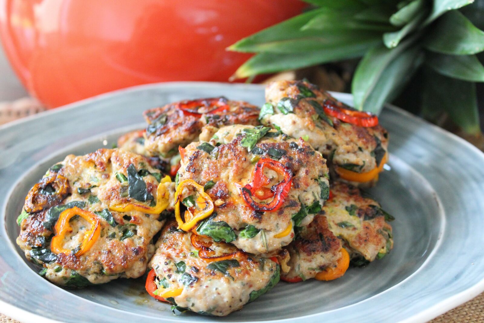 Turkey Veggie Sliders | fithughes.com